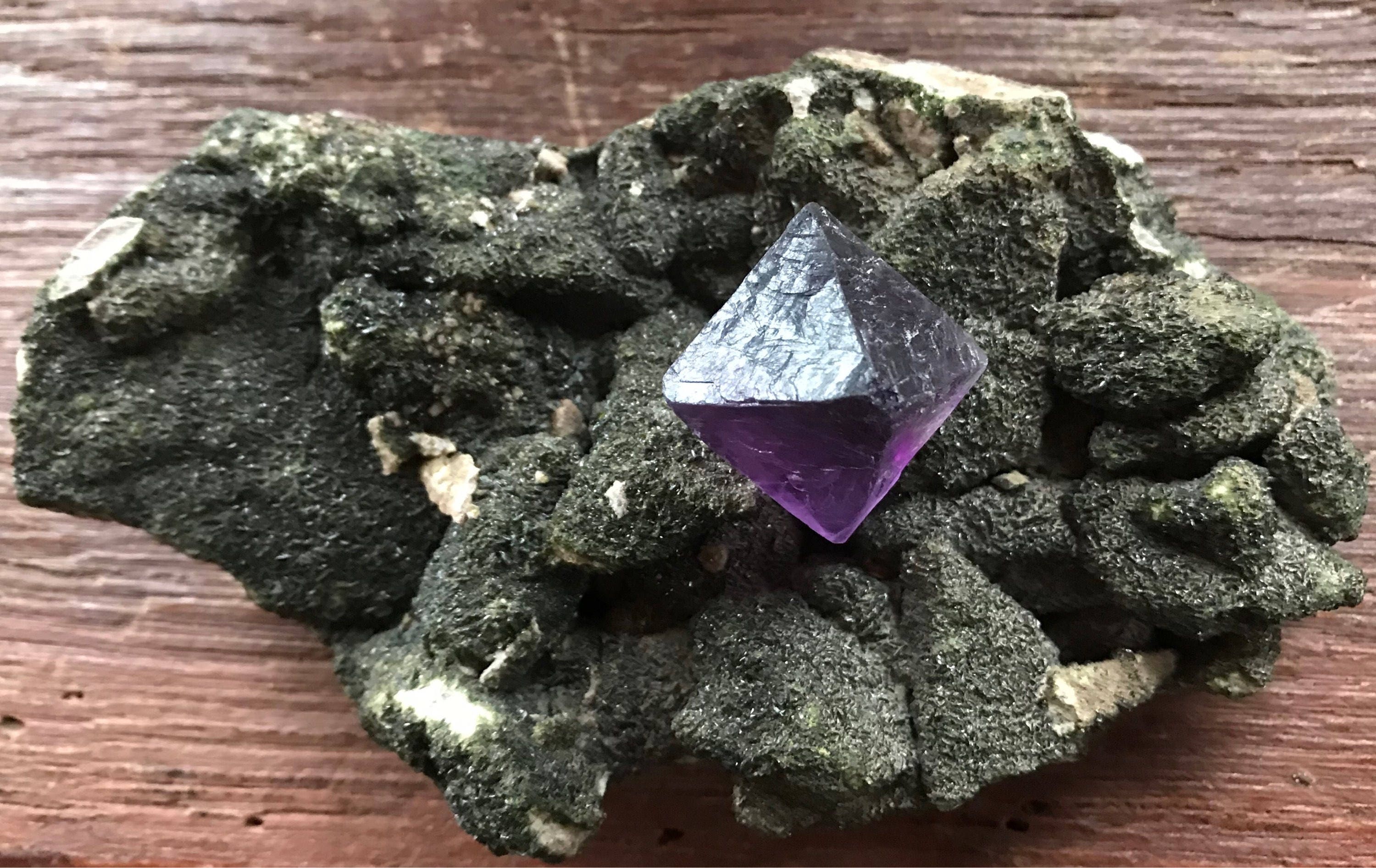 Fluorite, Violet, Raw Octahedron, Mine Fresh, 22.1 Grams, CR2672