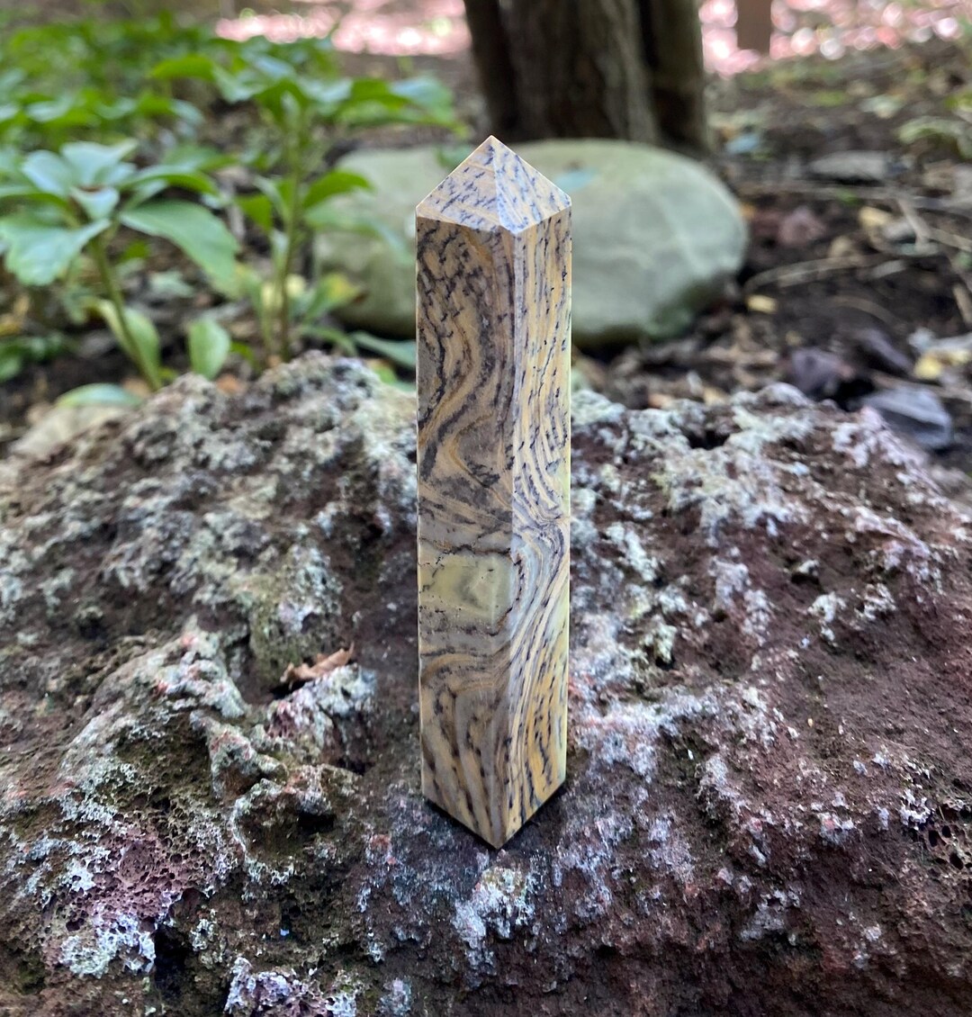 Banded Serpentine, Polished Tower, India, 81.10 Grams, CR12089 - Etsy