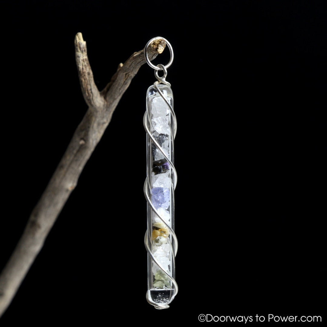 Synergy 12 Stones Crystal Power Pendant - Moldavite Natrolite Satyaloka ...