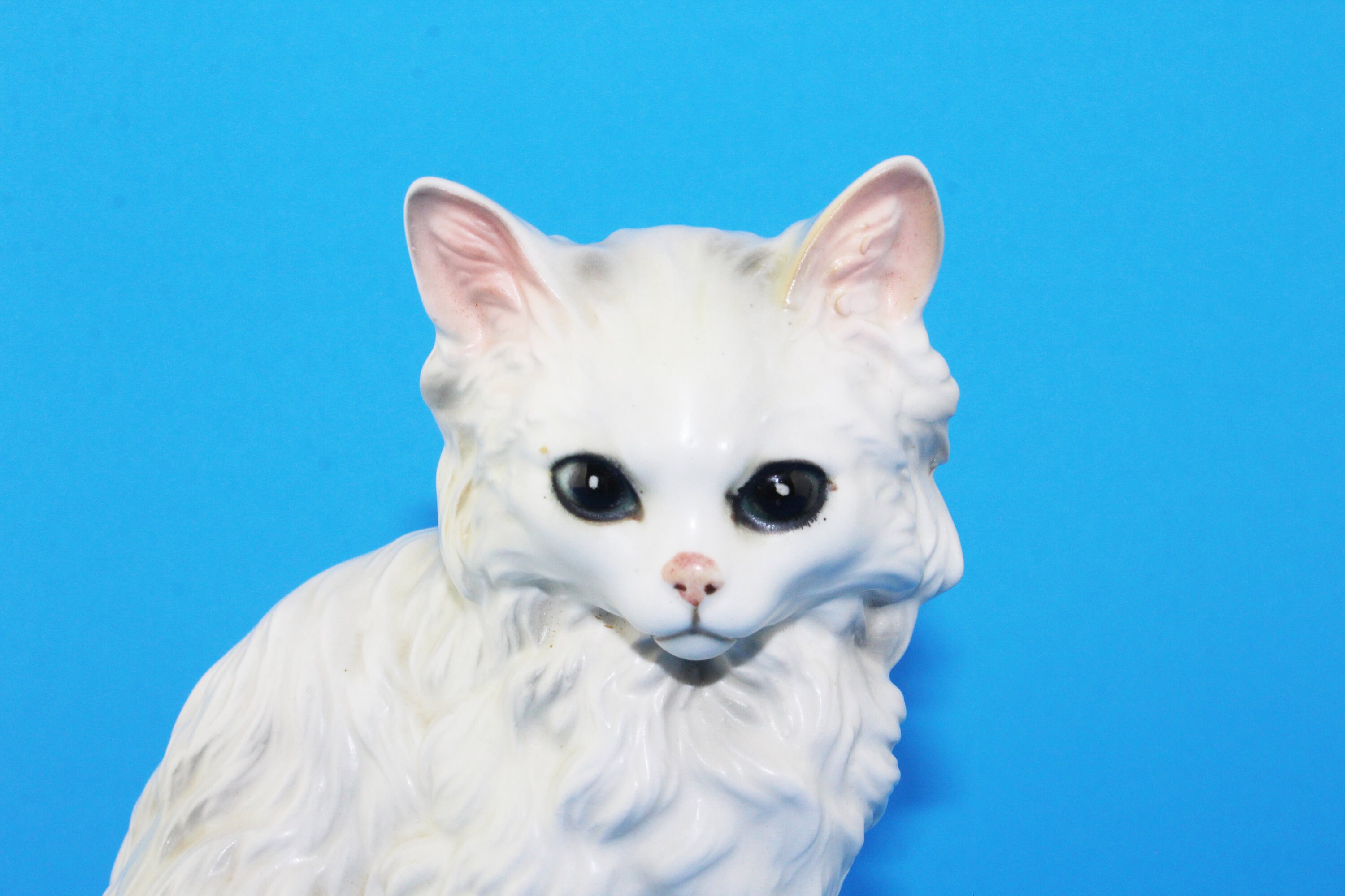 Vintage Lefton White Persian Cat Sitting Figurine #1514 Japan 1960s ...