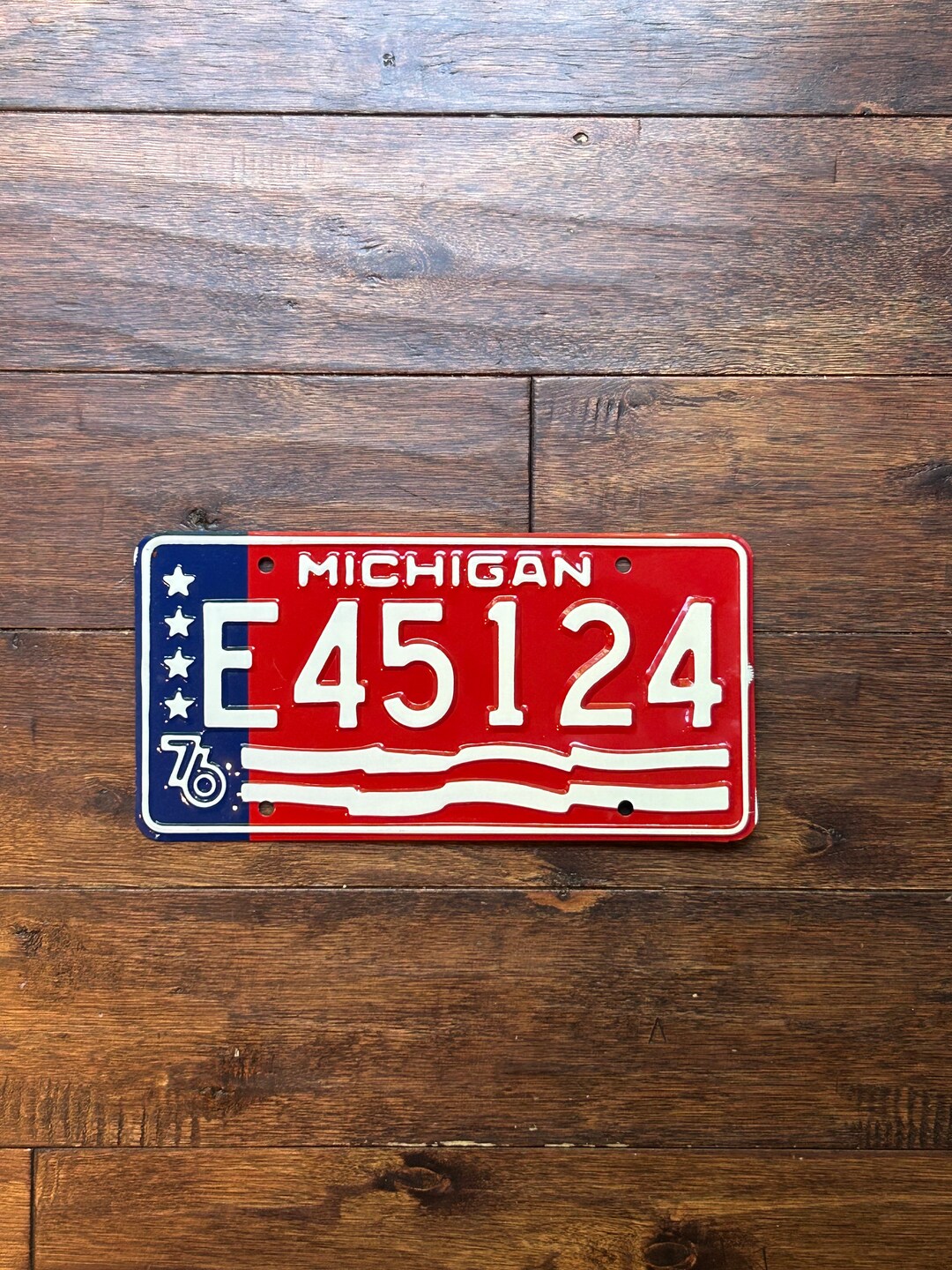 License Plate Michigan 1976 Bicentennial, 1976 Michigan License Plate ...