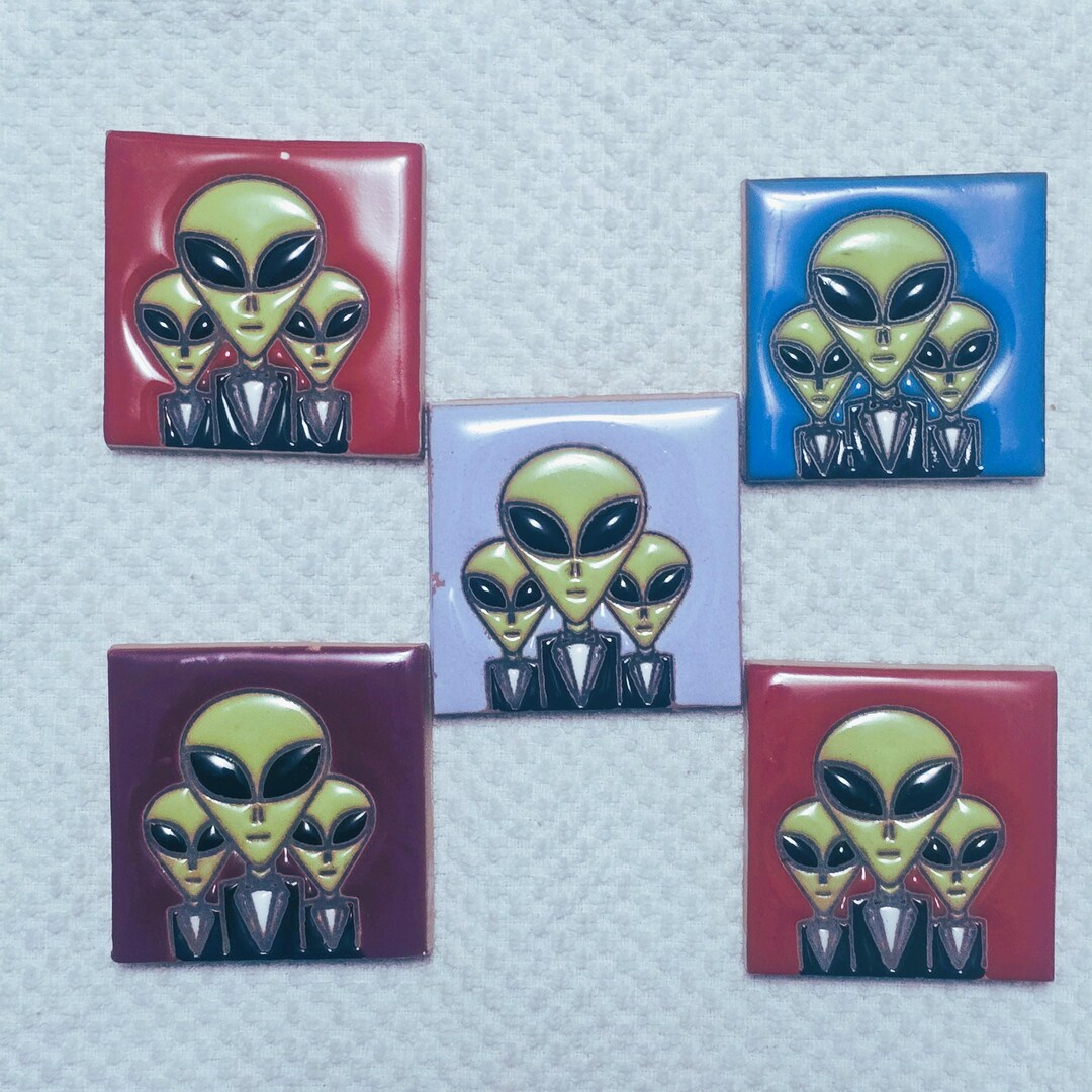 Glossy Men in Black Aliens Mexican Talavera Ceramic Tiles 2x2 (sold ...