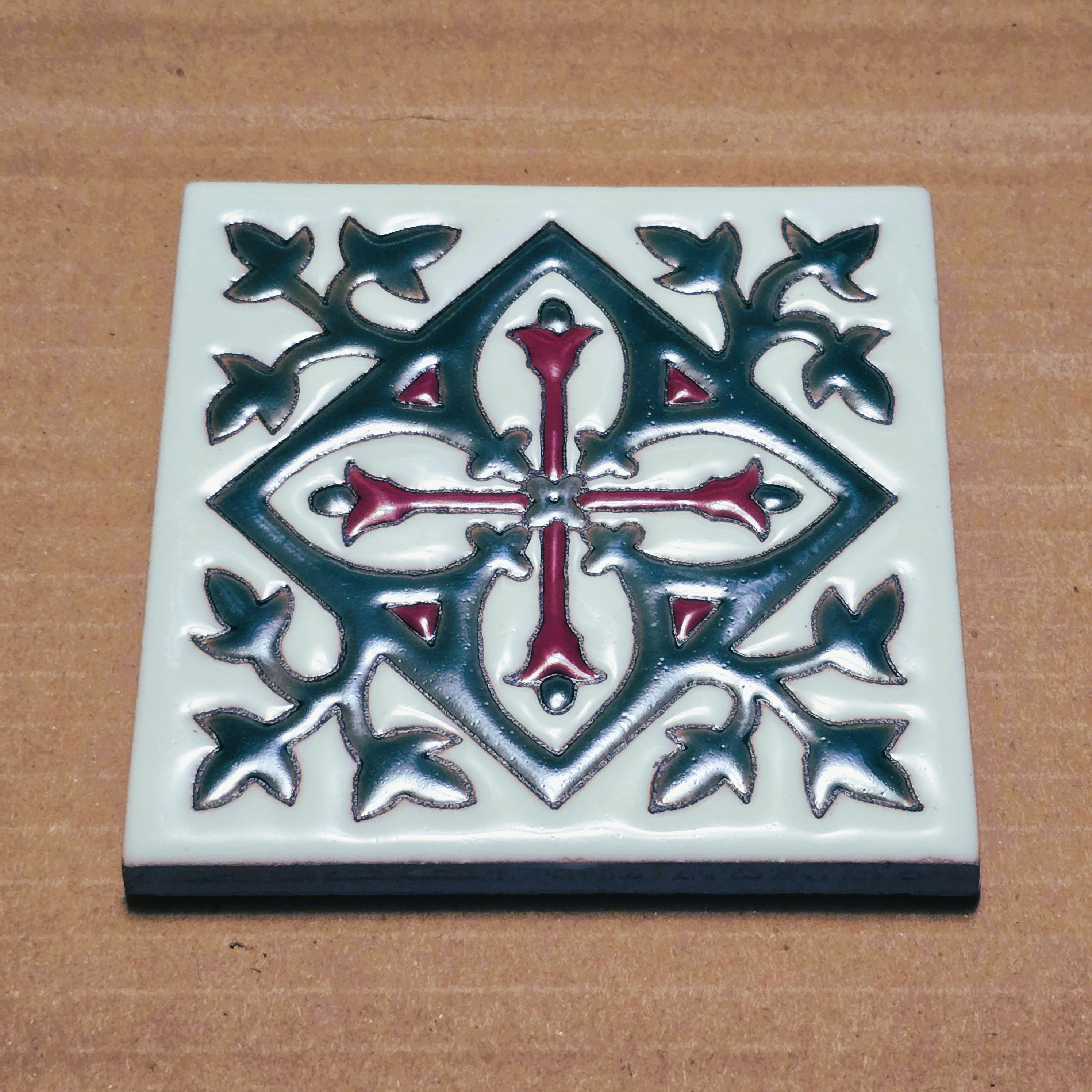Glossy High Relief Irish Green Clover Mexican Talavera Ceramic Tiles 4. ...