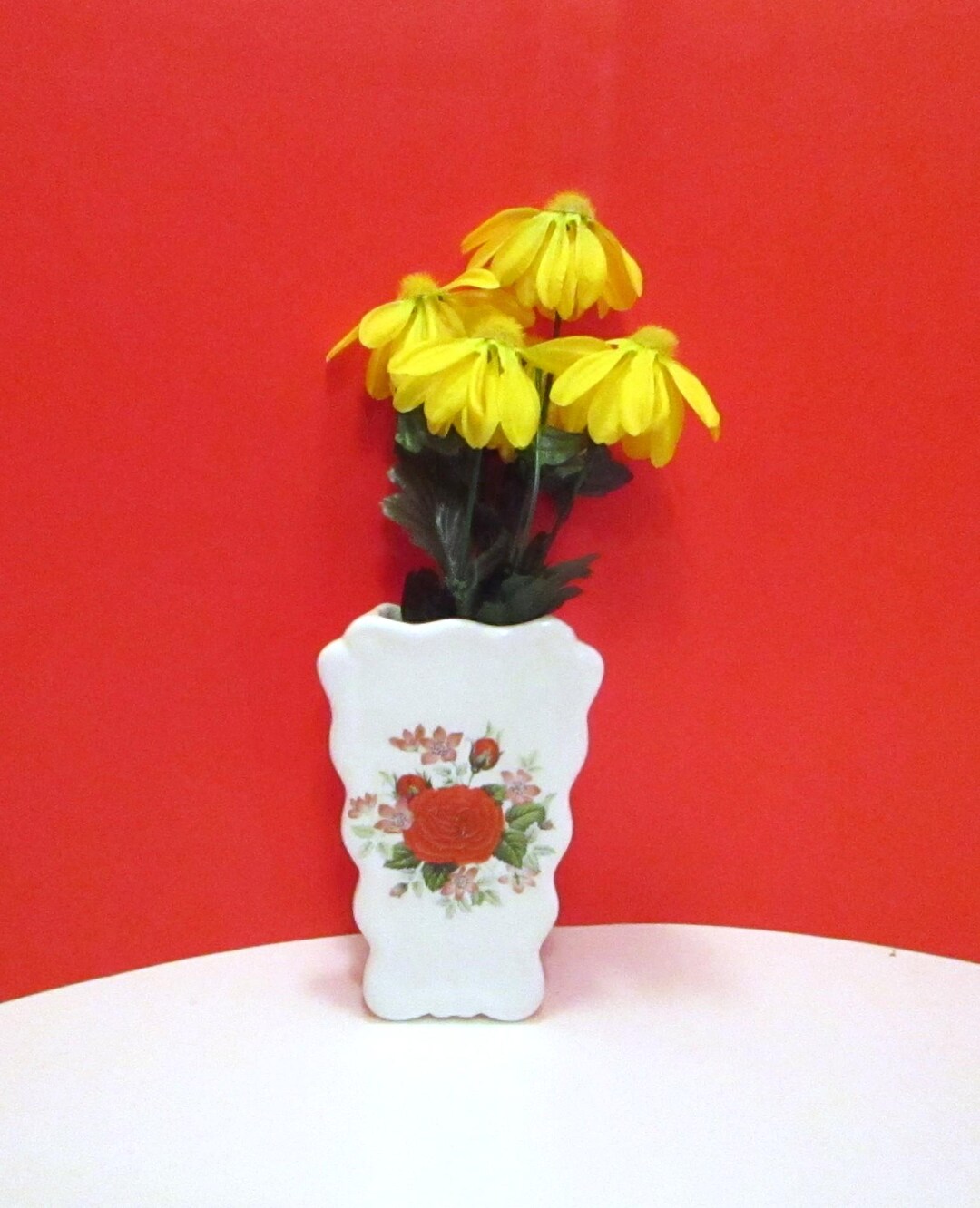 Retro Red Roses Ceramic Wall Pocket Vase - Etsy