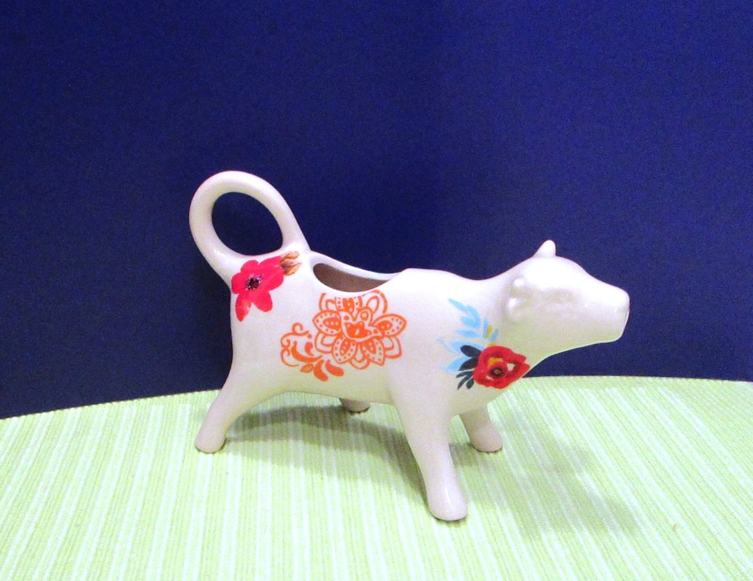 Pioneer Woman Cow Shaped Creamer, off White Creamer With Floral Pattern ...