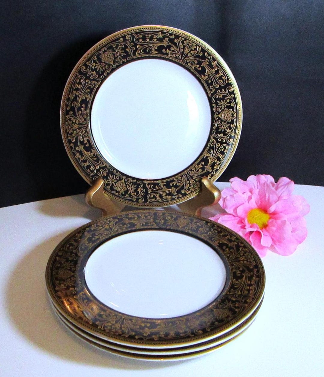 4 ROYAL DUCHESS Bread Plates, Modern China Table Institute Inc. ROYAL ...
