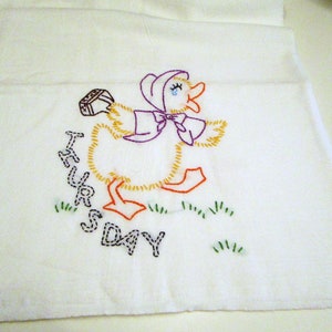 Vtg Embroidered Hand Towels, Retro Hand Embroidered Ducks Weekday Hand ...