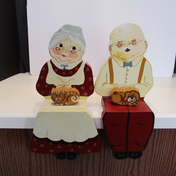 Wood Shelf Sitter - Etsy