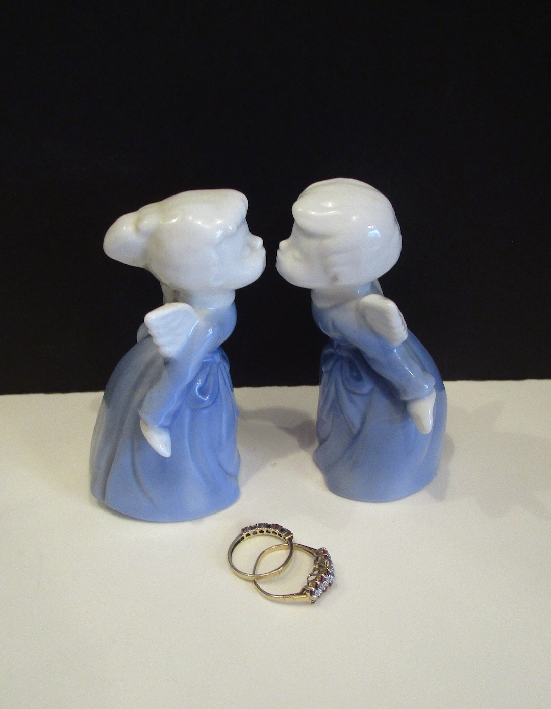 Vintage Lefton Kissing Angels Figurine: Blue & White Porcelain ...