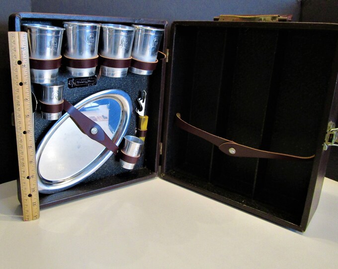 Trav L Bar Portable Bar With Key, Vintage Original Trav L Bar by Ever ...