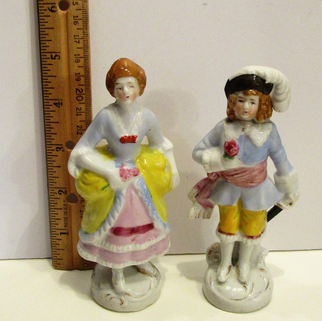 Vintage Gold Castle Porcelain Figurines: Victorian Couple, 5 Inch - Etsy