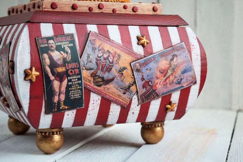 Wooden circus decoupage retro box hand painted box memory | Etsy