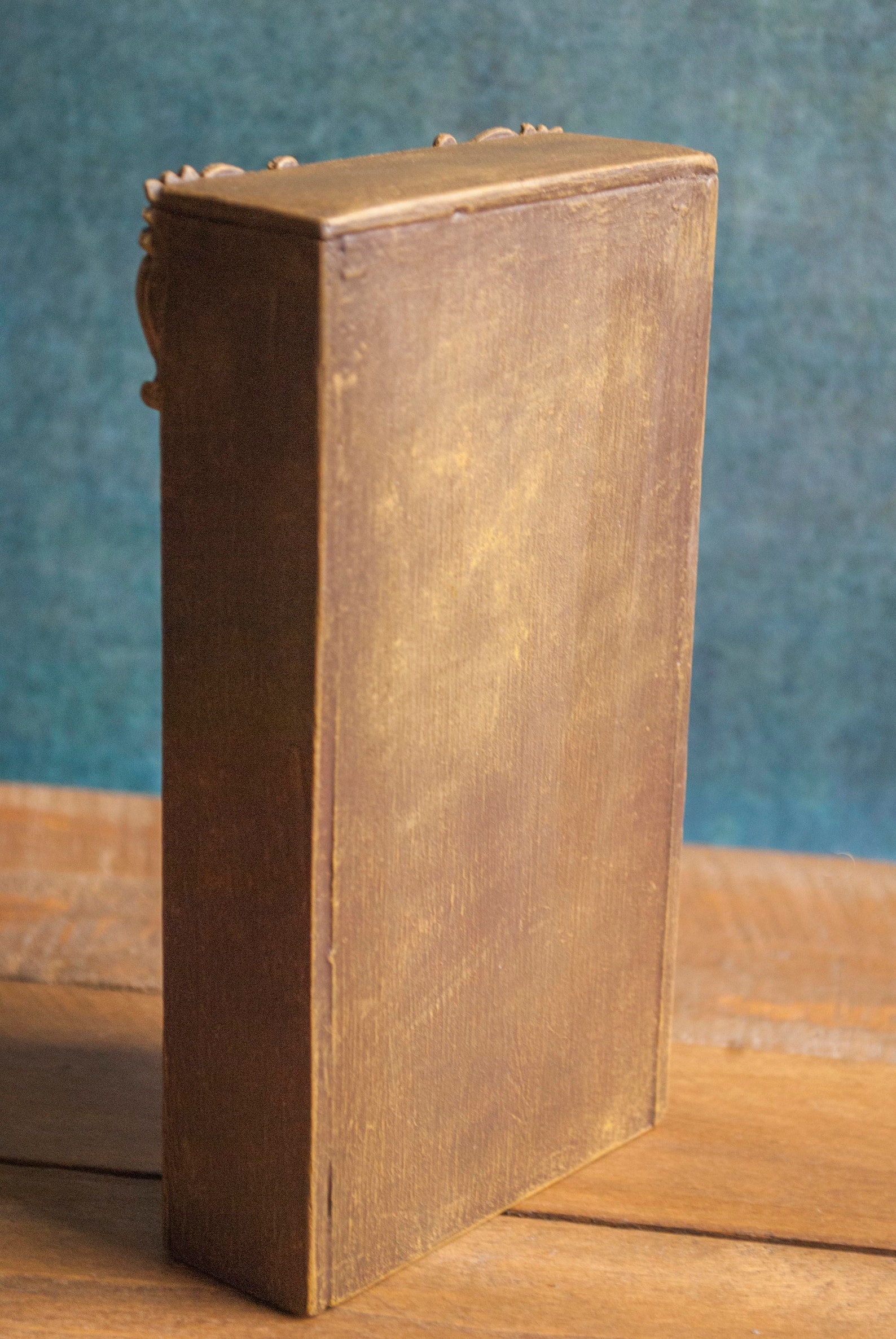 Old Bookshelf, Curiosity Cabinet, Dollhouse Roombox, Miniature Diorama ...