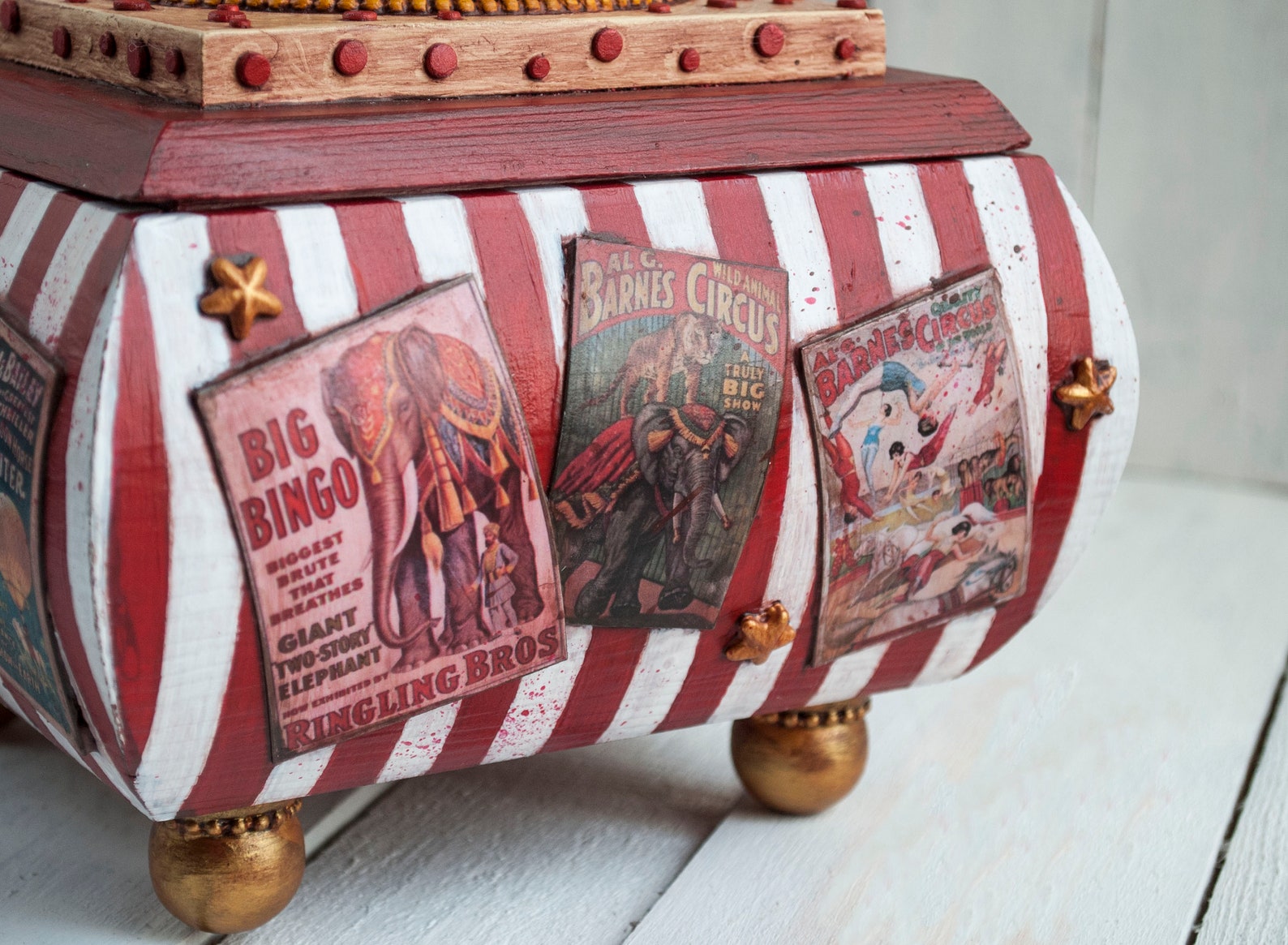 Wooden circus decoupage retro box hand painted box memory | Etsy