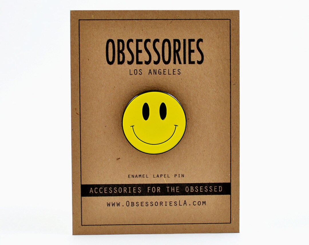 Yellow Smiley Face Pin Soft Enamel Lapel Pin Game Strong Brooch 1 ...