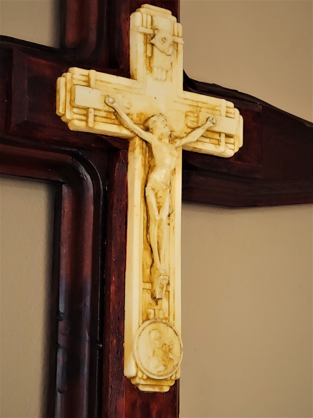 Crucifix, Wooden Crucfix, Ivory Effect Finish, Wall Mounted Cross ...