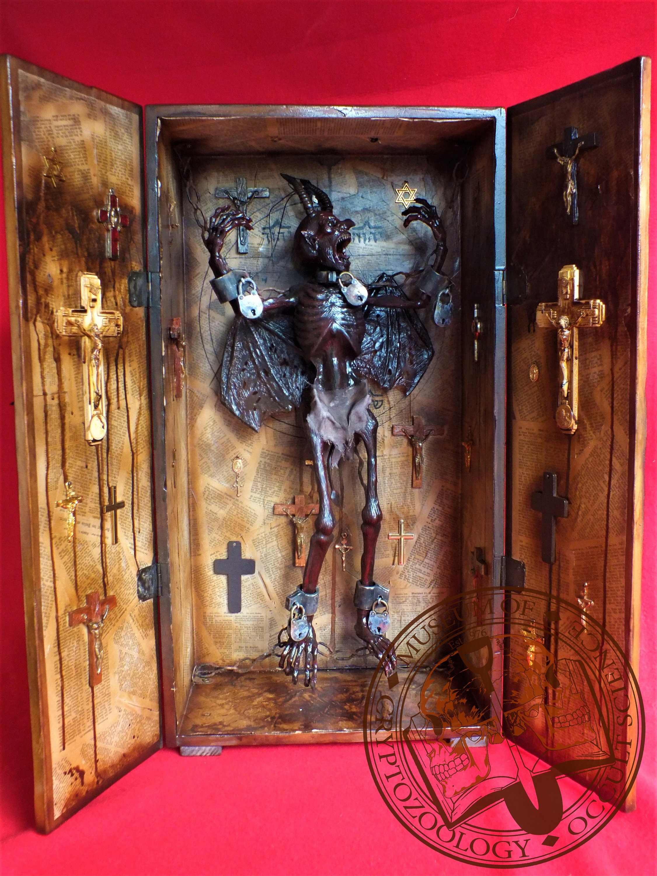 Demon Box Dybbuk Box. Demon Faux Taxidermy Cryptozoology - Etsy
