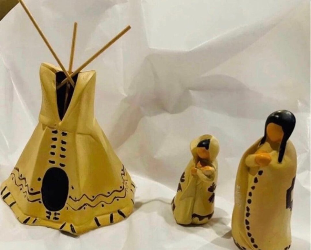 Vintage Native North American Plains Holy Family Christmas Nativity ...