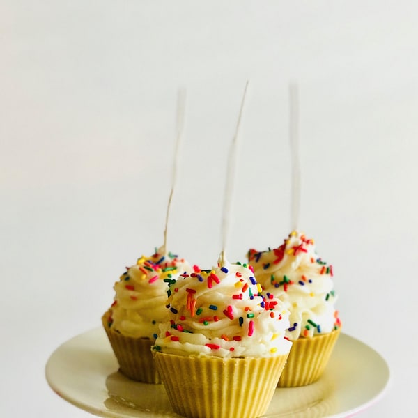 Cupcake Candle - Etsy