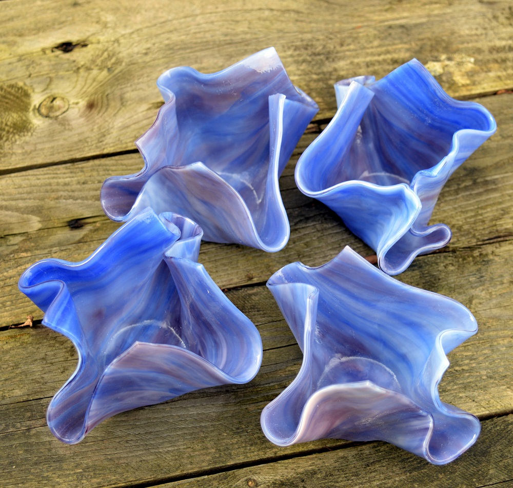Streaky Mauve & Blue Fused Glass Hankerchief Tealight Holders ...