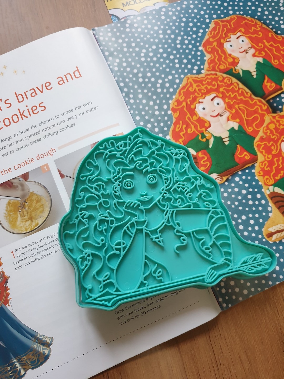 Brave Princess Merida Large Cookie Cutter and Disney Cakes and Sweets ...