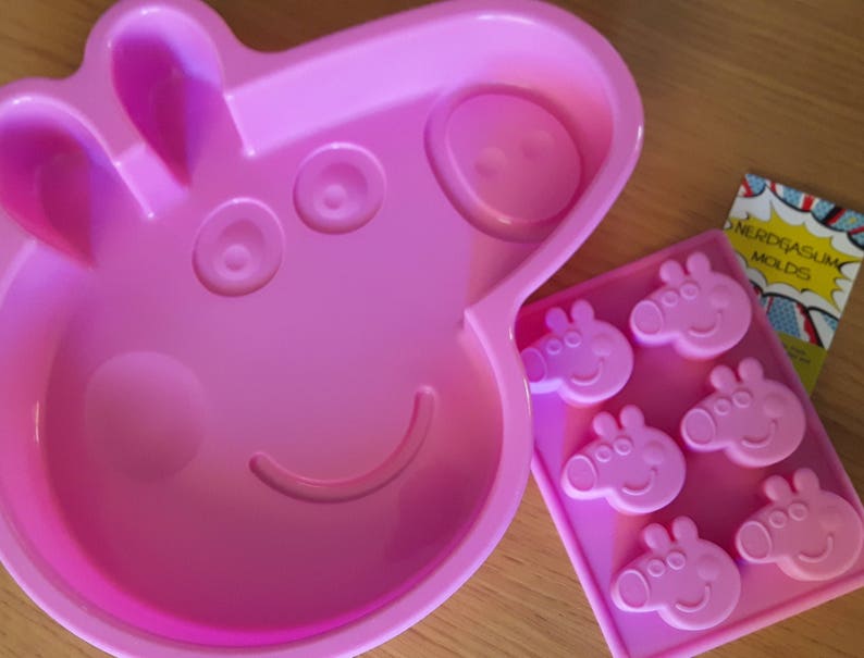PEPPA PIG Silicone Cake Mold and Mold Tray 2 Pack for Candy - Etsy PEPPA PIG Silicone Cake Mold and Mold Tray 2 Pack for Candy - Etsy