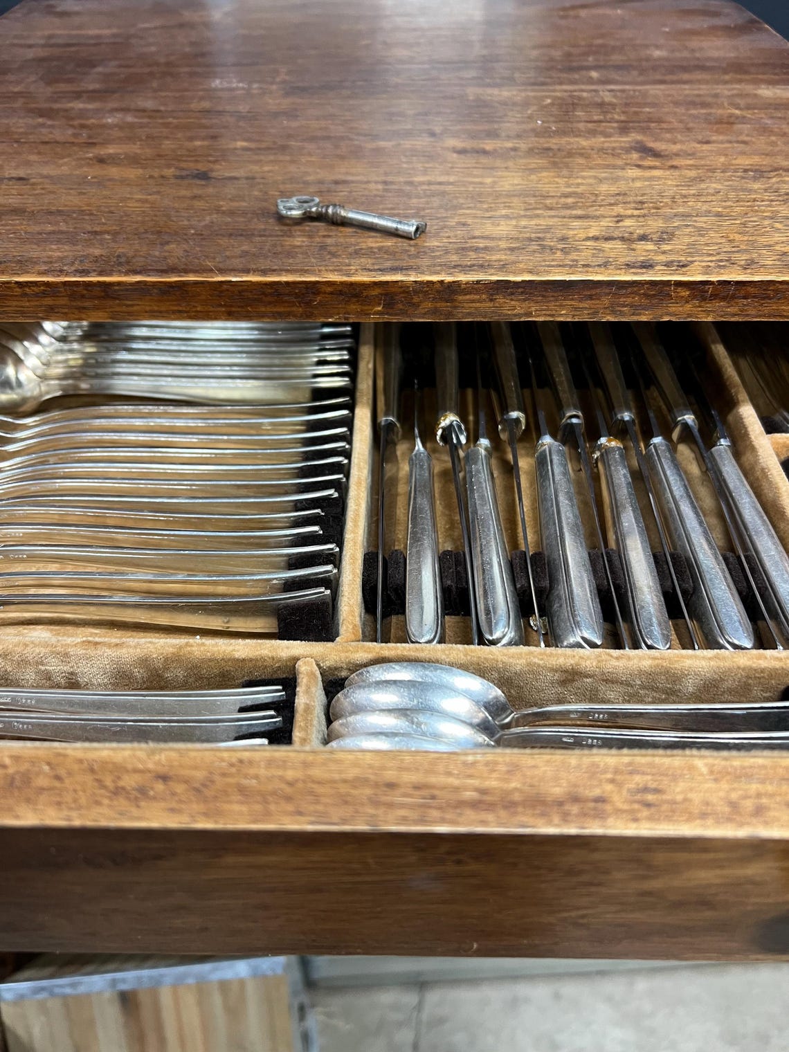 1930-1950 European Silverware Chest, 132piece Silverware (silverplated ...