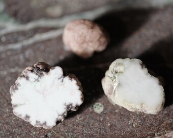 Datolite Michigan - Etsy