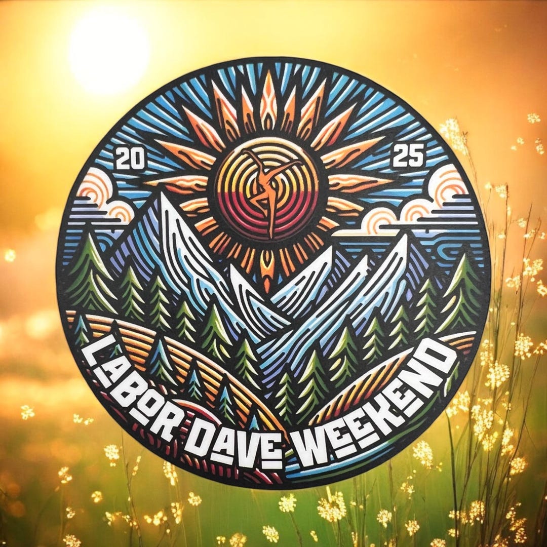 Labor Dave Weekend Gorge 2025 Yellow Sun Blue Mountains Green Trees ...