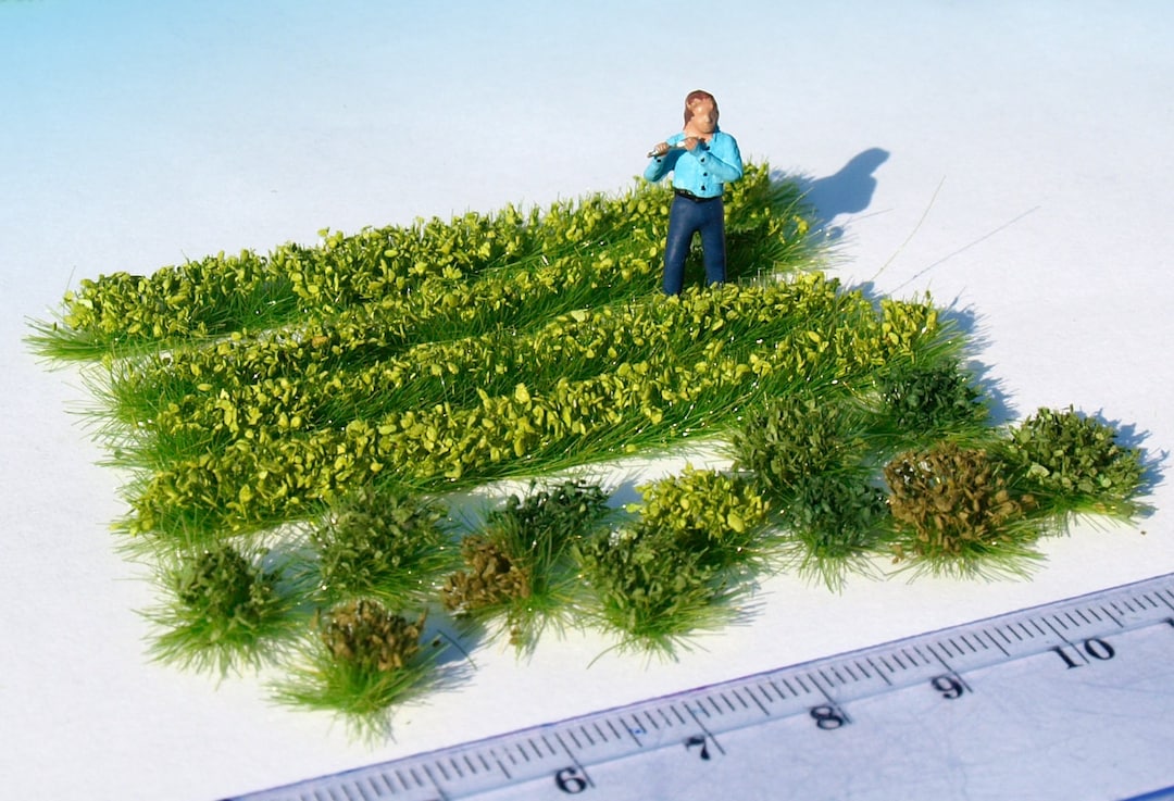 Miniature Vegetable Garden Plants: HO/O Scale Model Railway Diorama - Etsy