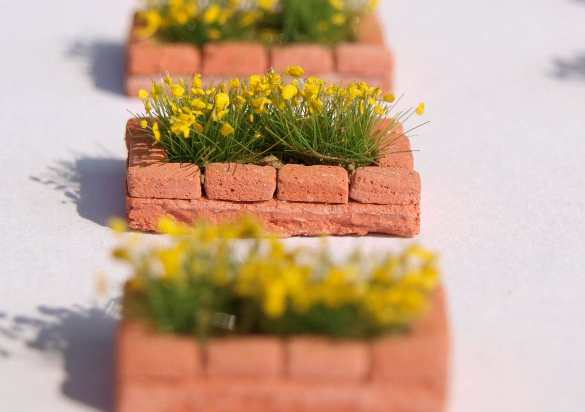 2x Miniature Brick Flower Planters HO O Scale Model Railway - Etsy