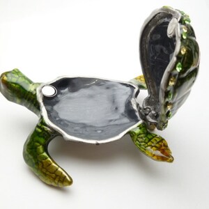 Green Sea Turtle Trinket Box Green & White Stone Embedded Crystal ...