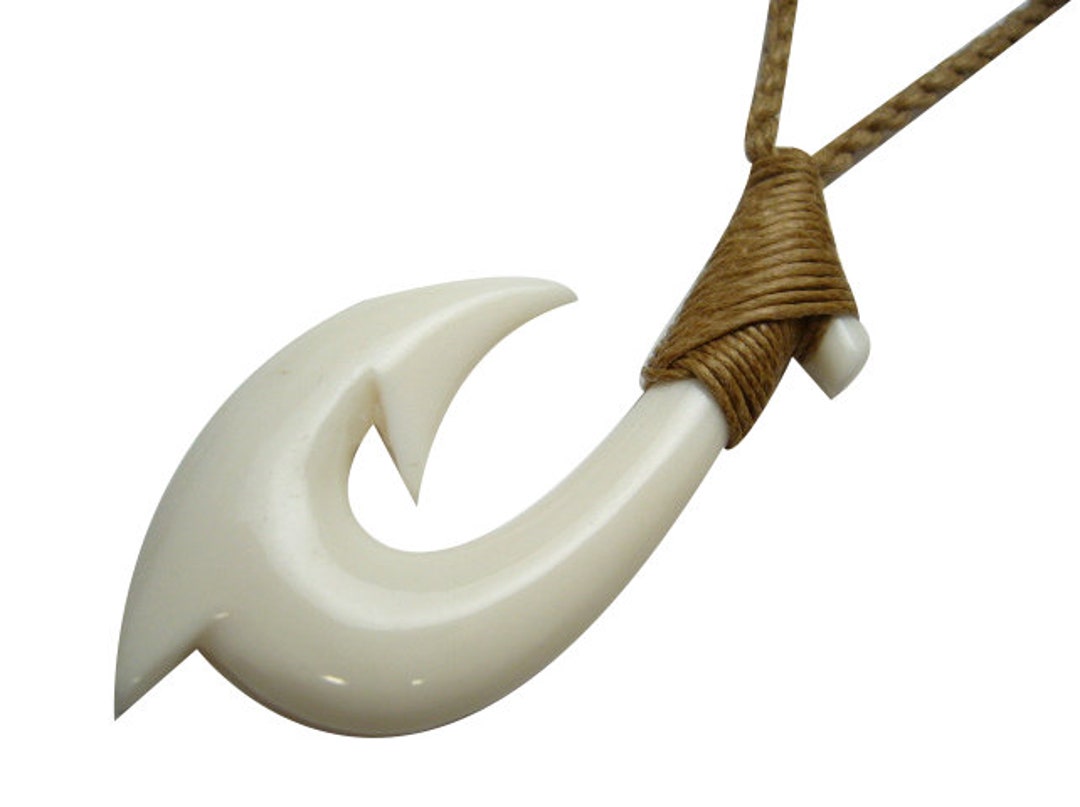 Buffalo Bone Hand Carved Maui Fish Hook Makau Knotted W/ Adjustable ...