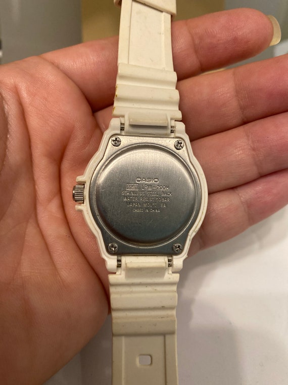 Casio Vintage white watch runs great colorful white - Gem