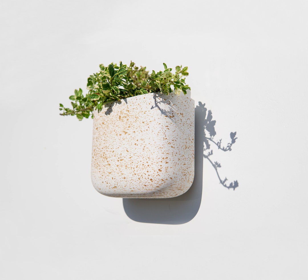 Self Watering Floating Wall Planter With Drainage - Speckled Earthware ...