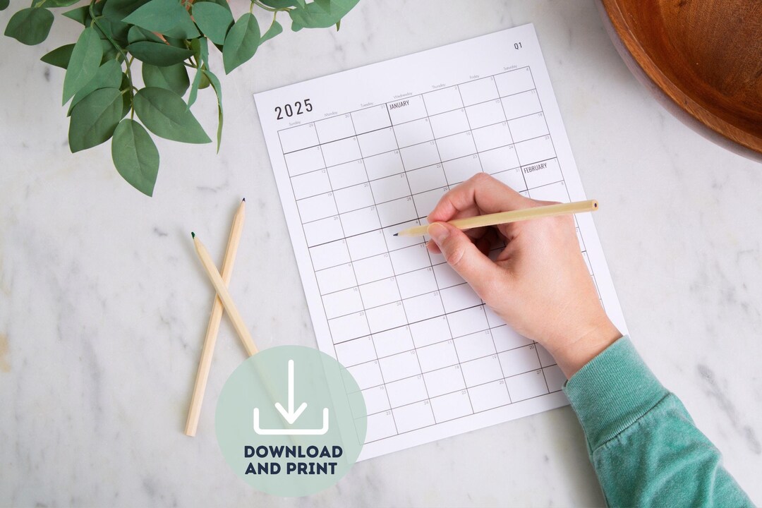 2025 Printable Continuous Calendar -modern- SUNDAY and MONDAY Start ...