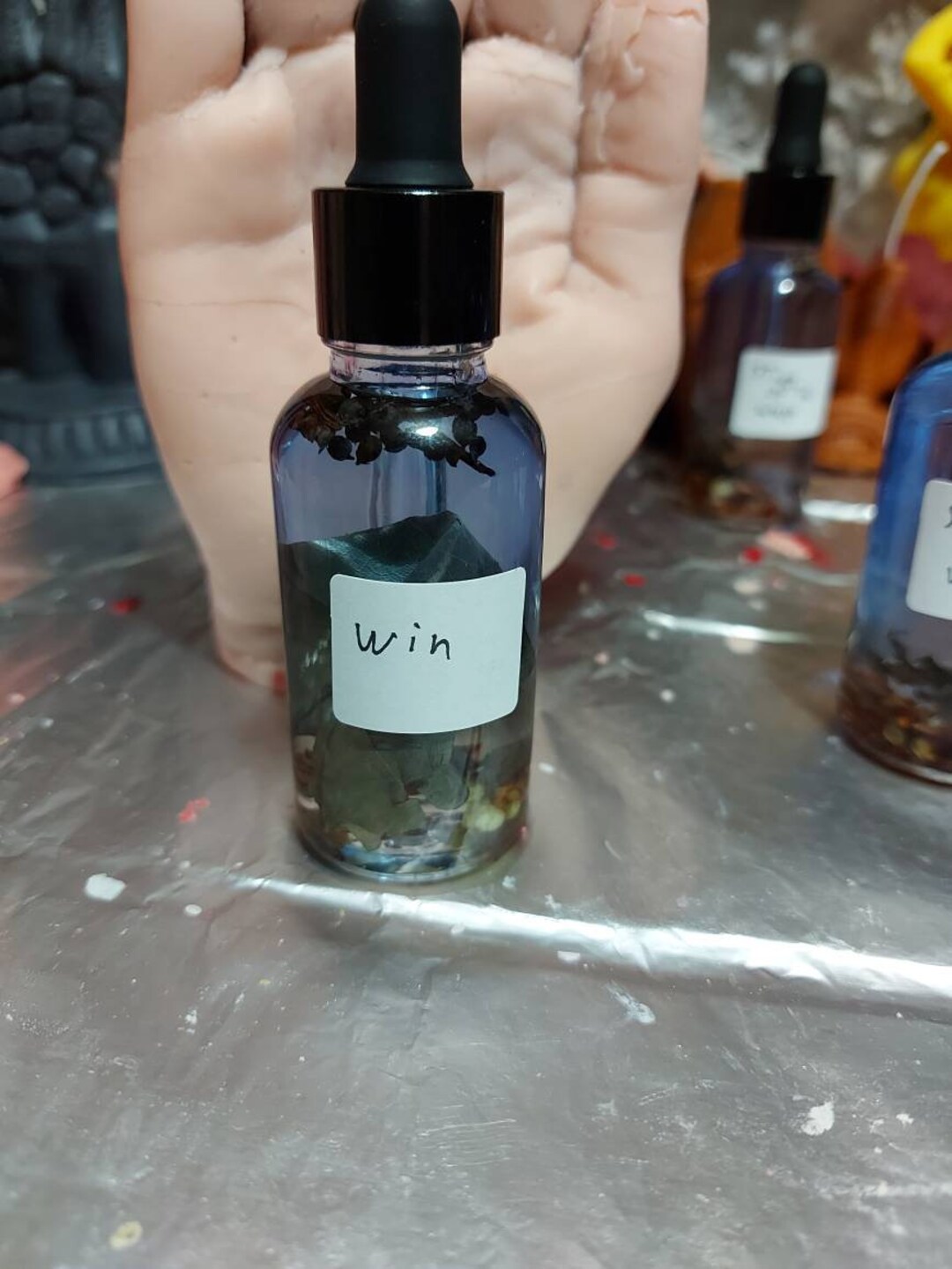 Win Oil - Etsy