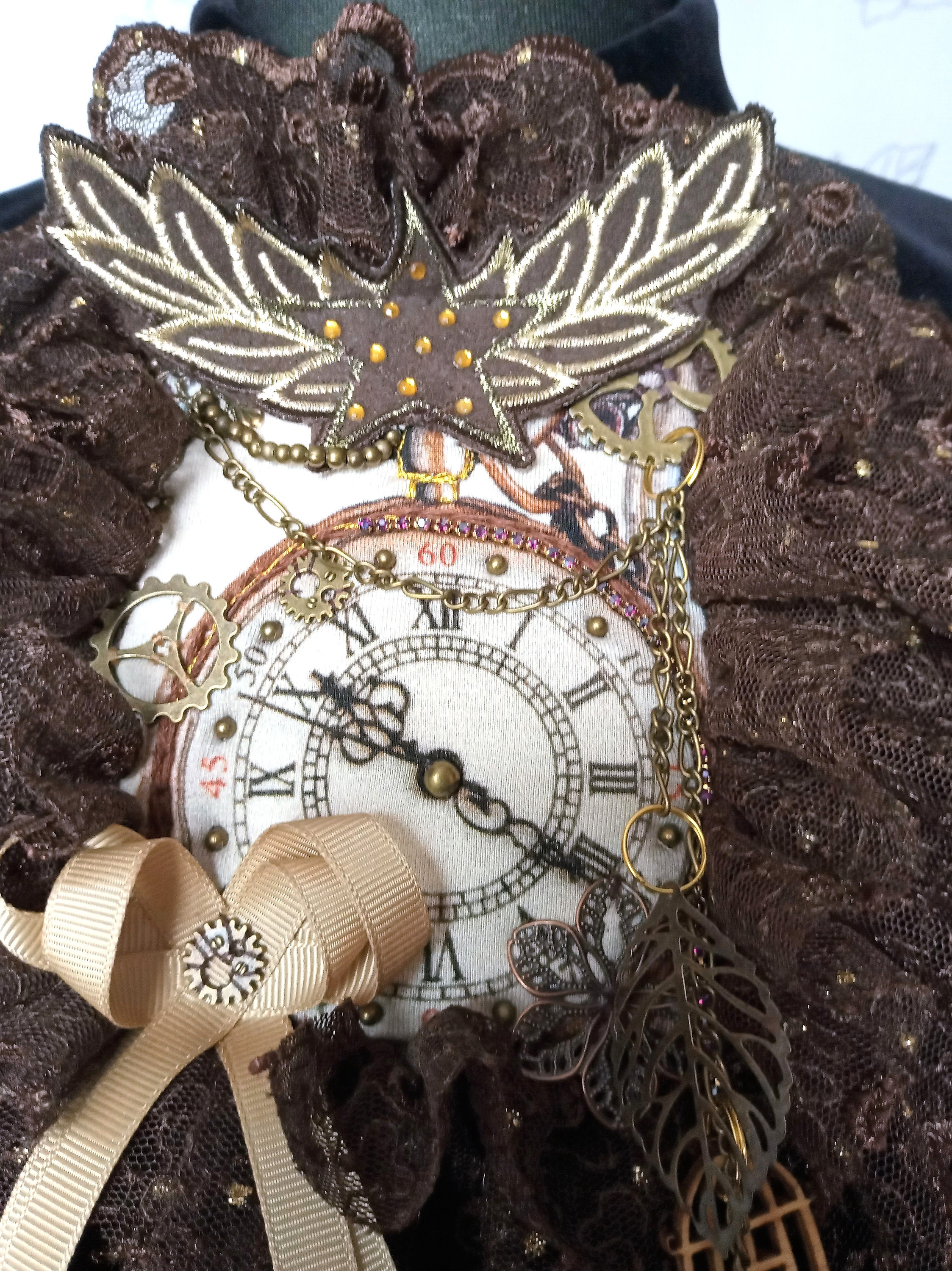 Steampunk Clock Brooch, Steampunk Fabric Brooch, Vintage Style Brooch ...