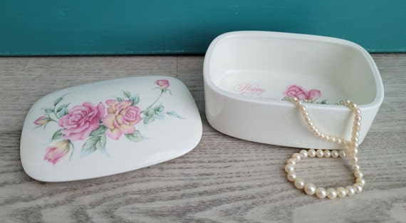 Trinket Boxes with lid Happy Anniversary Vintage Mika… - Gem