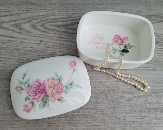 Trinket Boxes with lid Happy Anniversary Vintage Mika… - Gem