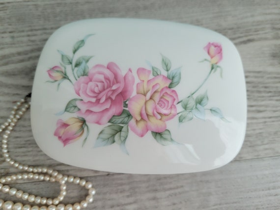 Trinket Boxes with lid Happy Anniversary Vintage Mika… - Gem