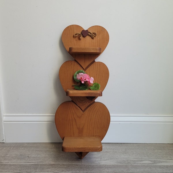 Wood Heart Shelf - Etsy