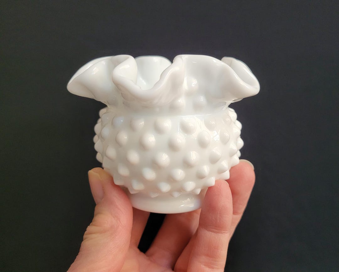 Vintage Milk Glass Vase Small Vase Hobnail White Ruffled Edge Vase ...