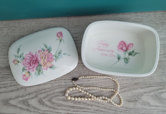 Trinket Boxes with lid Happy Anniversary Vintage Mika… - Gem