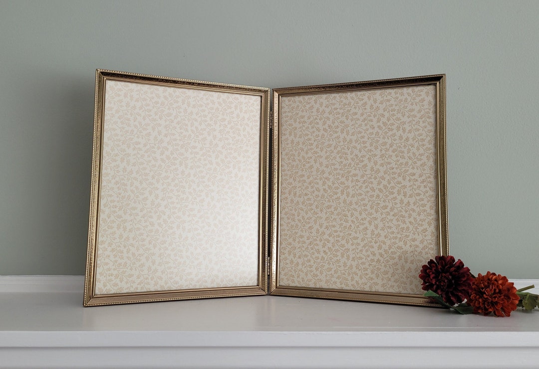 Vintage Bi Fold Frames 8 X 10 Double Hinged Frames Picture Frame Sets ...
