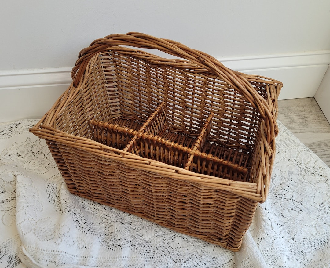 Sectioned Baskets Carry All Baskets Baskets With Handles Party Baskets ...