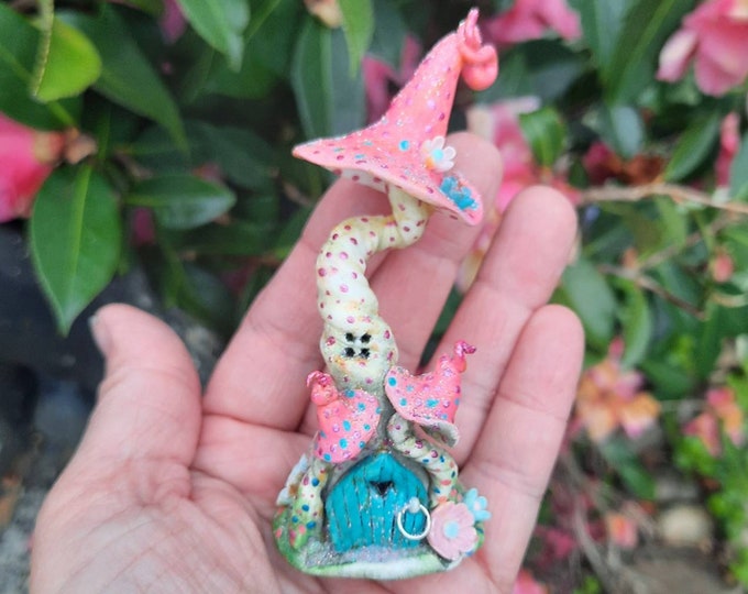 Pretty Pink Fairy House, With Twisty Toadstools and Miniature Flowers ...