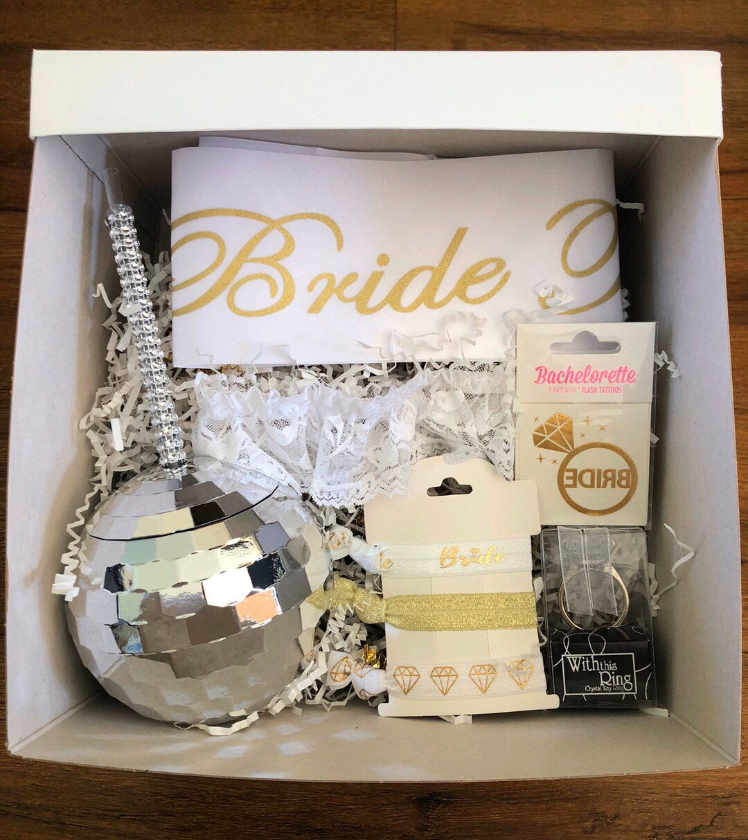 Bridal Box Wedding Engagement Gift Box Set Fiancé Future Mrs. Custom ...