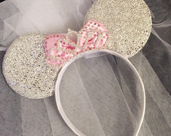 Disney Wedding Veil Bachelorette Party Minnie Mouse Tiara Headband Veil ...