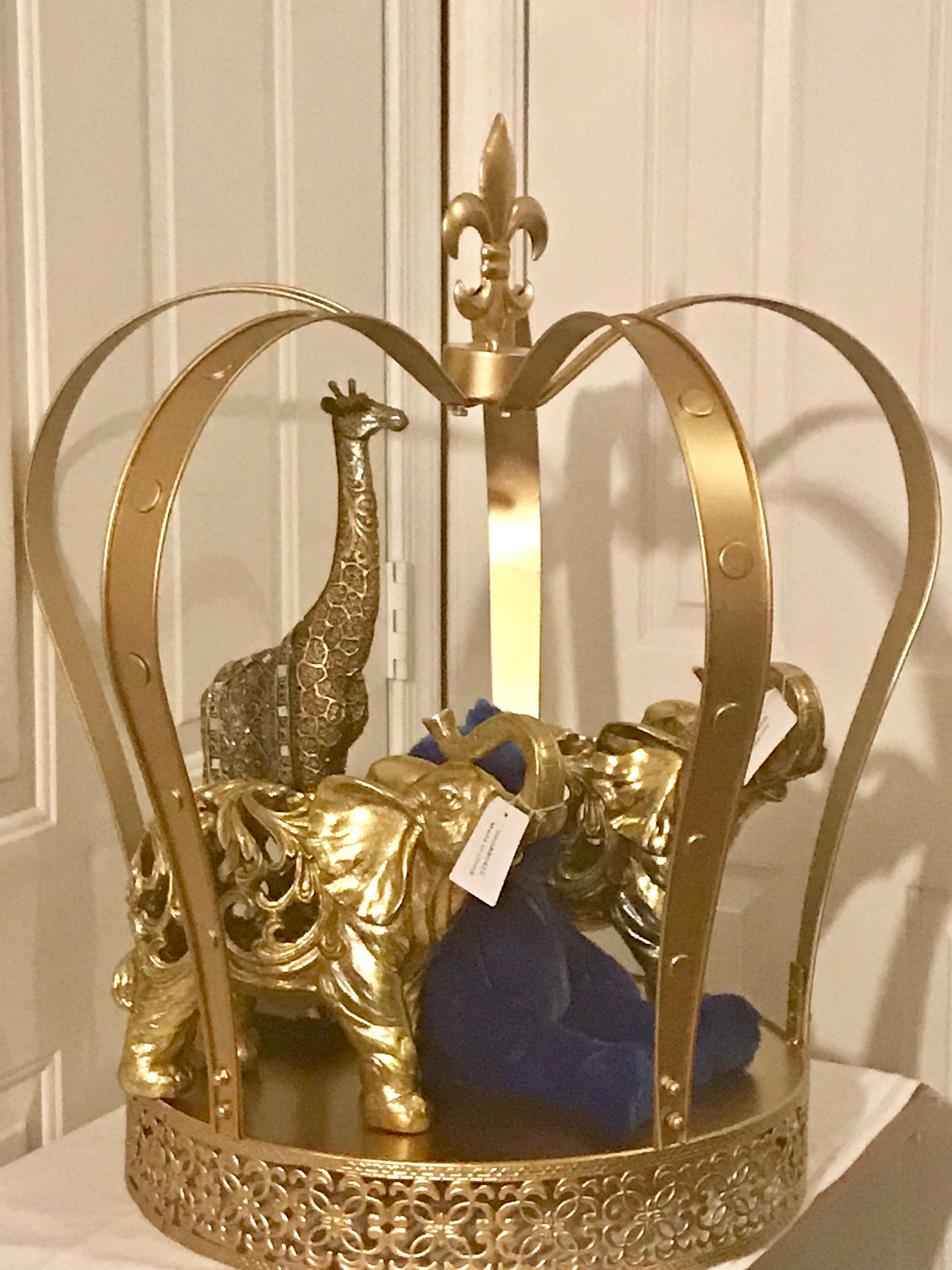 Biggest Crown Cake Stand , Metal Crown Cake Stand, Royal Themed Event ...